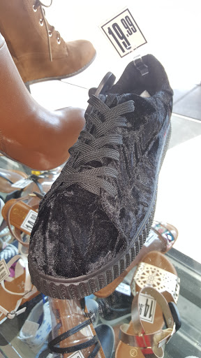 Outlet Mall «Hechinger Mall», reviews and photos, 1518 Benning Rd NE ...