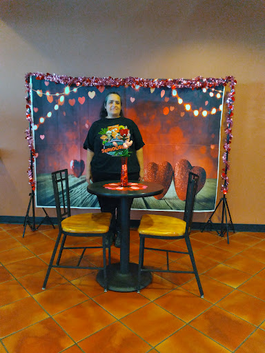 Movie Theater «Regal Cinemas Turlock 14», reviews and photos, 2323 W ...