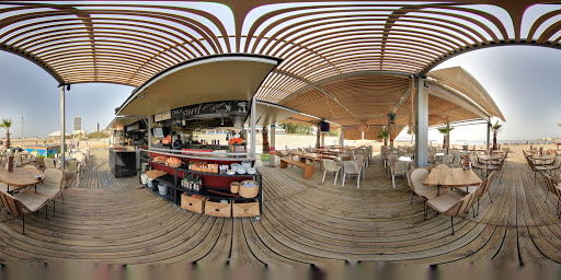 Restaurante Mokaï Beach Bar en Barcelona