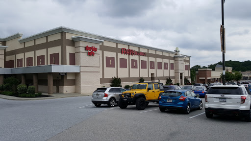 Movie Theater «Frank Theatres Queensgate Stadium 13 and IMAX», reviews ...