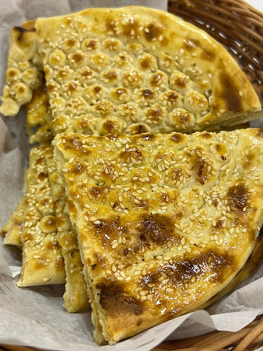 Lahore Plate Restaurant Br. in Al Jaddaf, Dubai - Zaubee