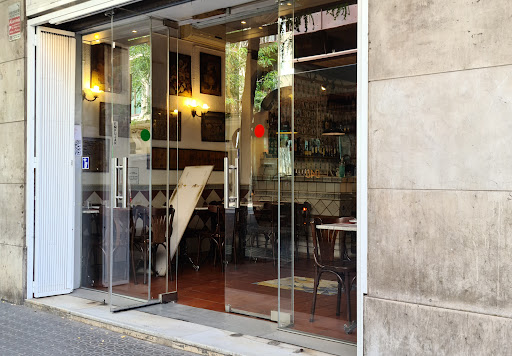Restaurante Taverna La Llesca en Barcelona