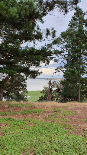 Lake Burrumbeet Caravan Park in Burrumbeet, Victoria - Zaubee