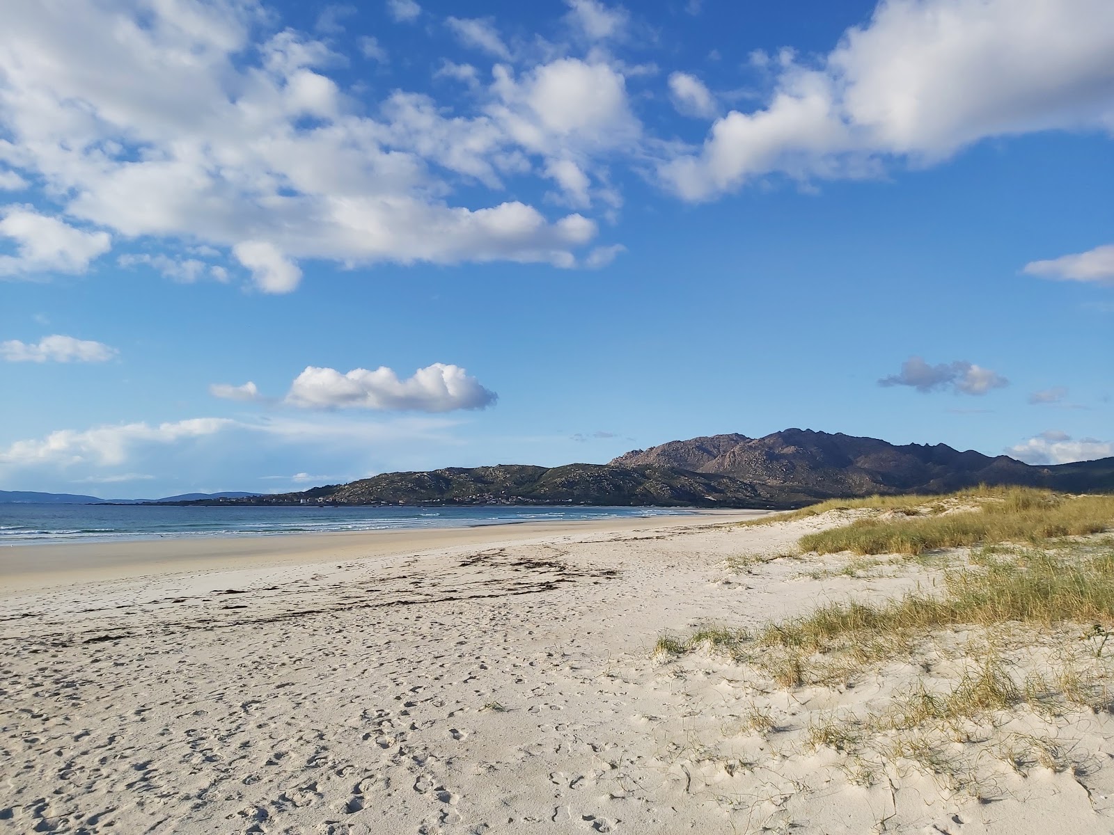 Playa de Carnota | Galicia, Spain - detailed features, map, photos