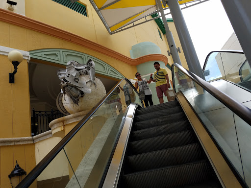 Movie Theater «AMC Sunset Place 24», reviews and photos, 5701 Sunset Dr ...