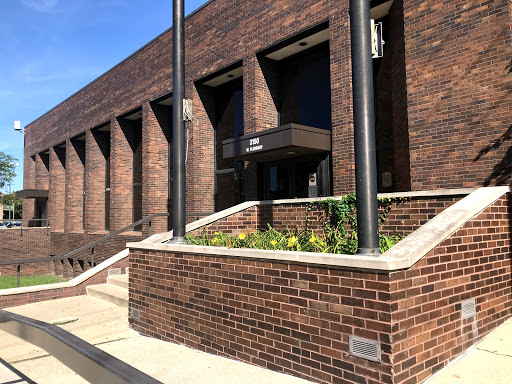 Cook County Circuit Court in East Garfield Park, Chicago, Illinois - Zaubee