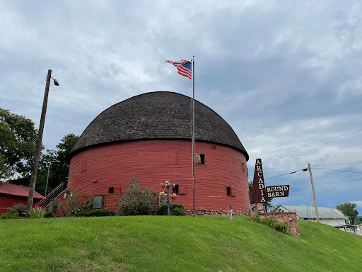 Arcadia Round Barn – Historic Museum and Gift Shop