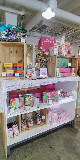 Chocolate Shop «Seattle Chocolates», reviews and photos, 1180 Andover ...