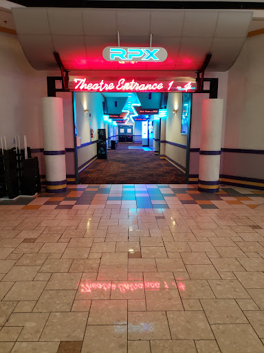 Movie Theater «Regal MacArthur Center Stadium 18 & RPX», reviews and ...