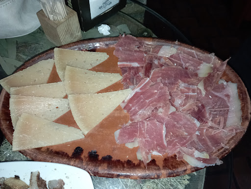 Restaurante Mesón la Quinta Rueda (Pichucho) en Herrera del Duque