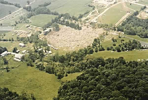 Live Music Venue «Legend Valley», reviews and photos, 7585 Kindle Rd ...