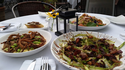 Chameleon Restaurant & Bar - AZexplained