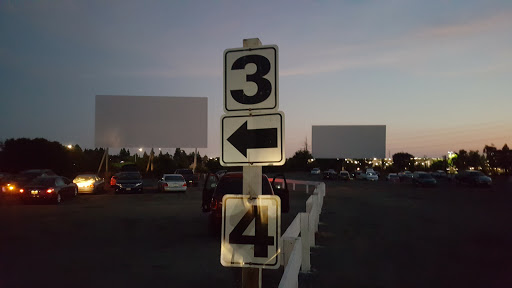 Drive-in Movie Theater «West Wind Drive-In», reviews and photos, 9616 ...
