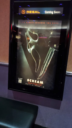 Movie Theater «Regal Cinemas Turlock 14», reviews and photos, 2323 W ...