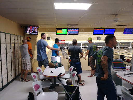 Bowling Alley «New Smyrna Lanes», reviews and photos, 185 N Causeway ...