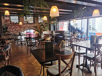 The Botanist Exeter - Cafe Restaurant Bar