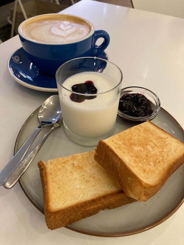 台北市北投區 KAF Coffee 珈芙咖啡 - 台灣餐廳推薦 手搖推薦 甜點推薦 買一送一 優惠訊息