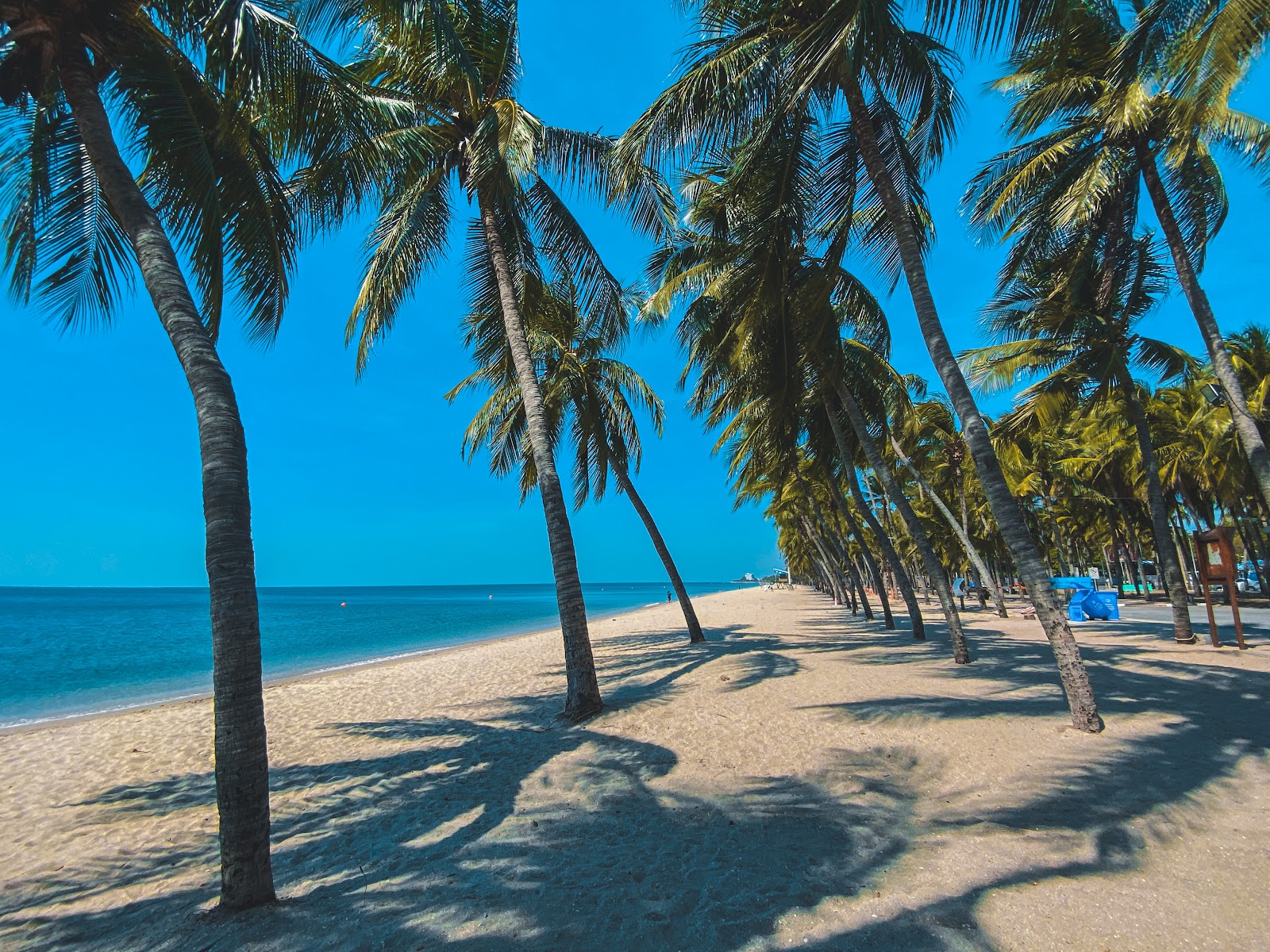 Bangsaen Beach 🏖️ Chon Buri, Thailand - detaillierte Funktionen, Karte ...