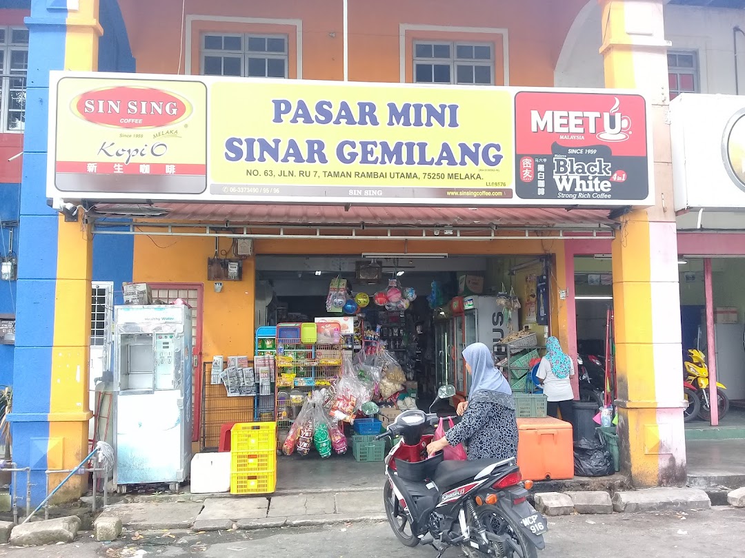 Pasar Mini Sinar Gemilang di bandar Melaka