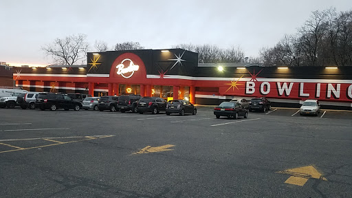 Bowling Alley «Bowlero Wallington», reviews and photos, 299 Paterson ...