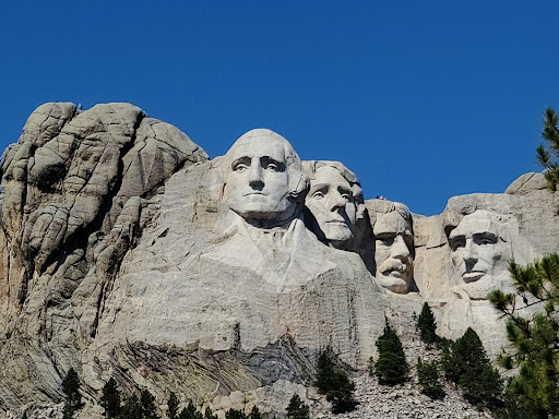 Mount Rushmore National Memorial - AZexplained
