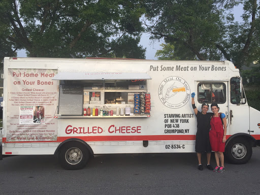 put-some-meat-on-your-bones-food-truck-in-yorktown