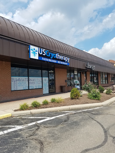 Shopping Mall «Cross Pointe Shopping Center», reviews and photos, 101 E ...