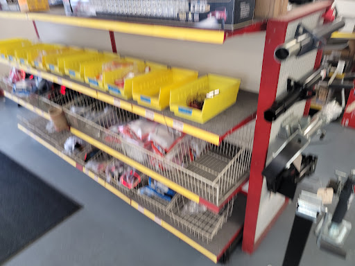 Six Robblees' Inc in New Tacoma, Tacoma, Washington - Zaubee