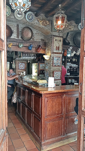 Restaurante Ras Café Bar en Granada