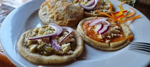 El Caballito Restaurant, México en Manzanillo - Número de Teléfono ...