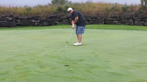 Golf Club «Twisted Gun Golf Club», reviews and photos, 2002 Twisted Gun ...