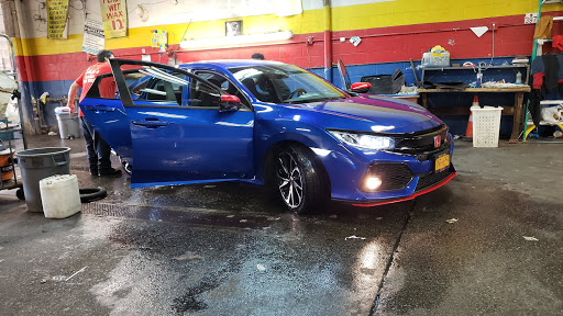 Skip's Car Care Bronx. The county is Bronx. New York - Sswash