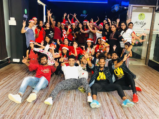 Moves Zumba Dance And Fitness Academy Magarpatta Amanora Hadapsar in ...