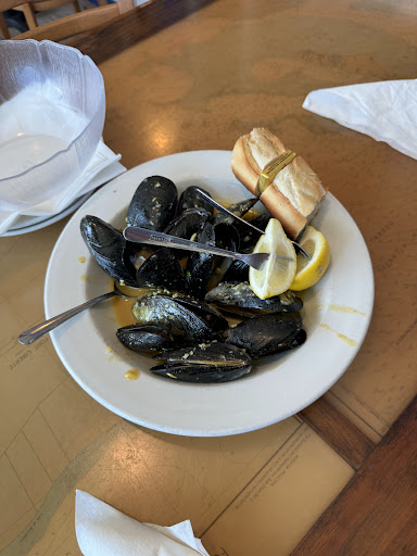 New England Fish Market & Restaurant