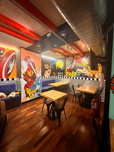 Restaurante Comic Planet: American food & drink en Madrid