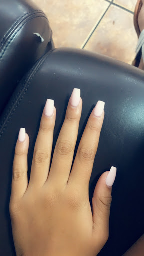 Foxy Nails & Spa - Locations from All Over the World