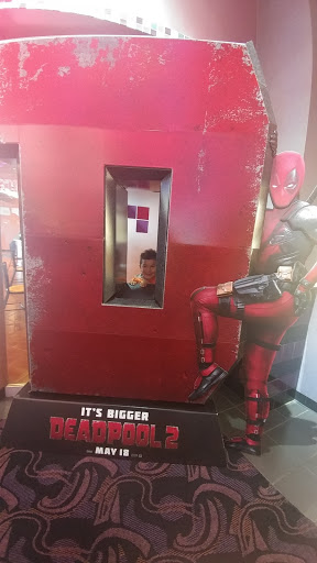 Movie Theater «Regal Cinemas Turlock 14», reviews and photos, 2323 W ...