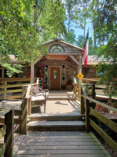 Treehouse Cafe | Quirky American Restaurant in Magnolia, Texas