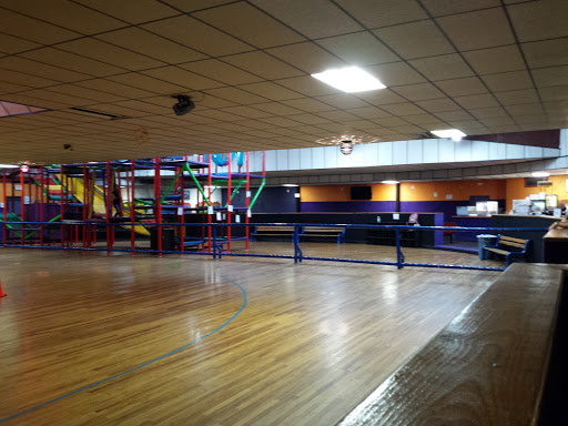 Roller Skating Rink «Magic Wheels Skating Center», reviews and photos ...