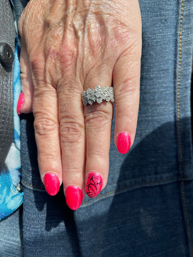 Diva Nails - Locations from All Over the World