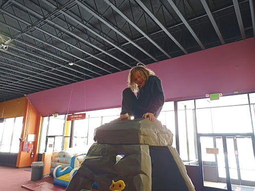Amusement Center «Jumpoline Family Fun Center», reviews and photos ...