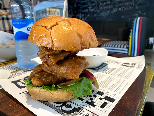 Danfo Bistro, 2 Alexander Rd, Ikoyi, Lagos, Nigeria, Hamburger ...
