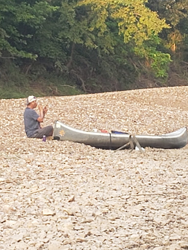 Blue Hole Canoe Floats, Inc. in Quapaw, Oklahoma - Zaubee