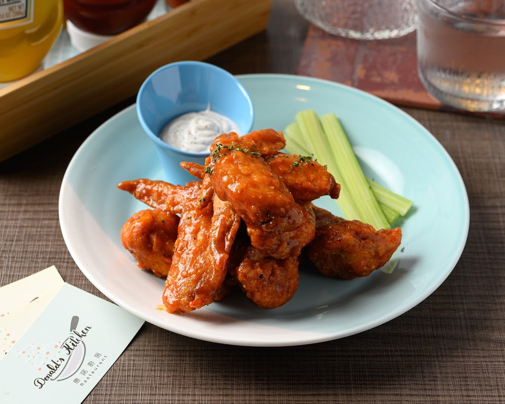 高雄市鼓山區 唐諾廚房 Donald’s Kitchen - 台灣餐廳推薦 手搖推薦 甜點推薦 買一送一 優惠訊息