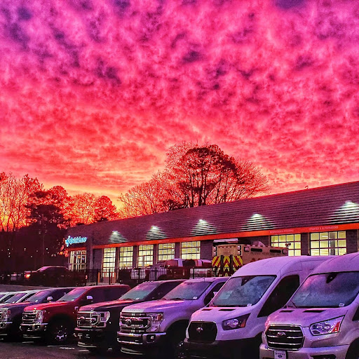 Ford Dealer «Hennessy Ford Lincoln Atlanta», reviews and photos, 5675 ...