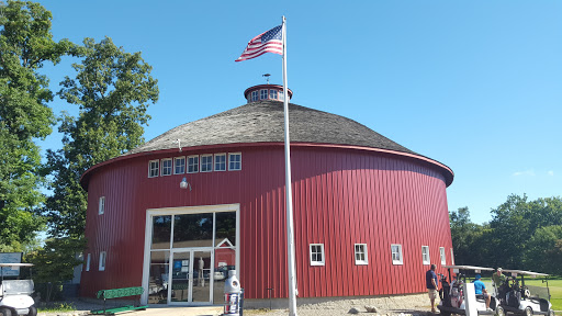 Golf Course «Round Barn Golf Club», reviews and photos, 1024 Lakeview ...