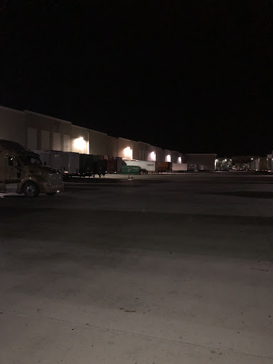 ONT9 Amazon Fulfillment Center in Northwest Redlands, Redlands ...