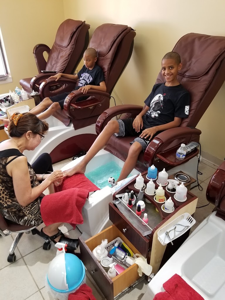 Nail Villa Inc - Herndon, VA 20170 - Services and Reviews