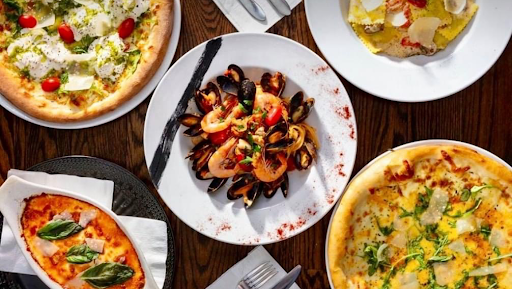 Restaurant - Pizzeria - Pub Tuscolo - Restaurant Italien à Montréal