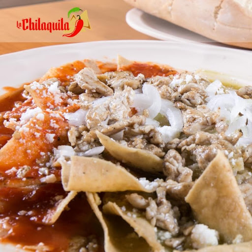 Chilaquiles la chilaquila jardines de la paz en Guadalajara - Número de ...
